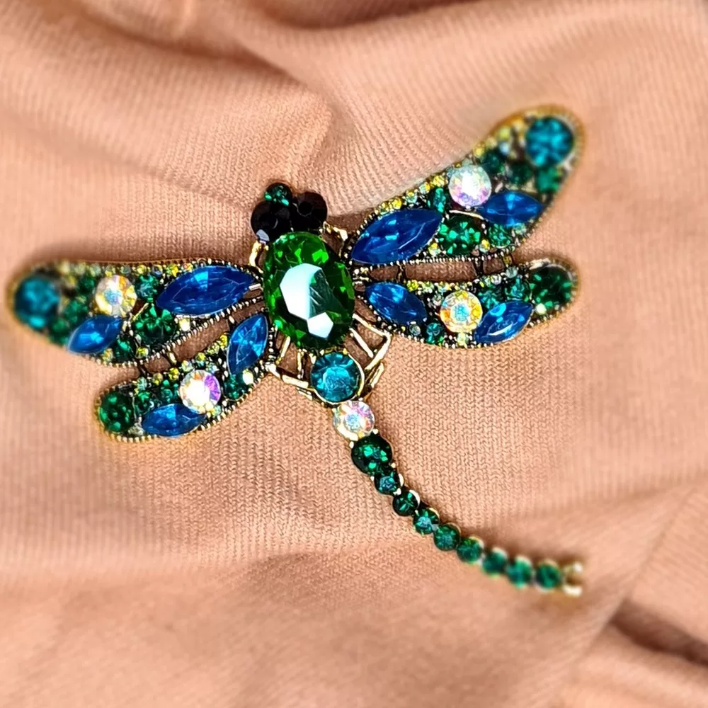 Vilin Konjic - Zeleni - Glam Brooch