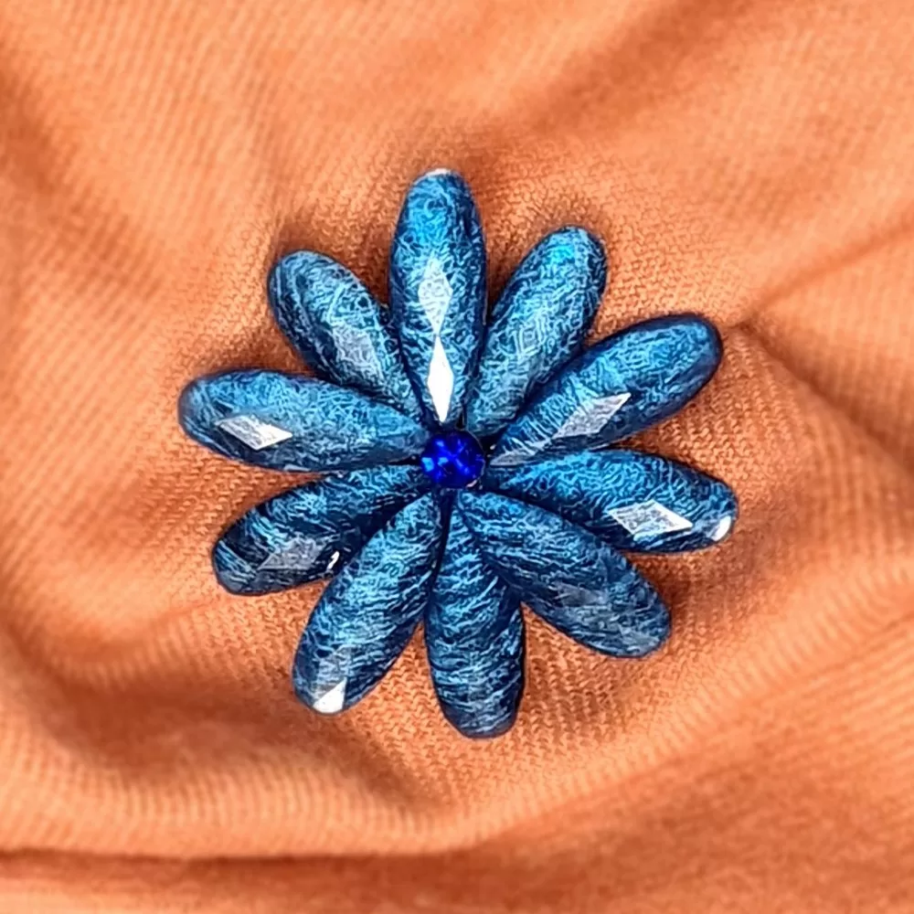 Plavi Cvet Glam Brooch